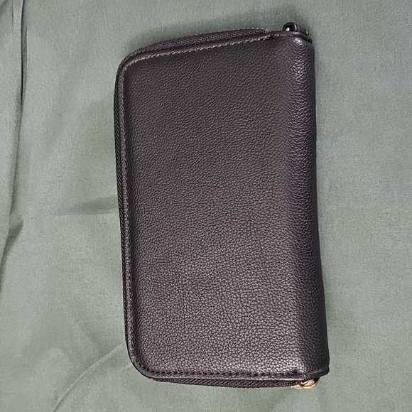 thirty-one | Bags | Thirty One Slim Wallet Black Smooth Pebble New ...